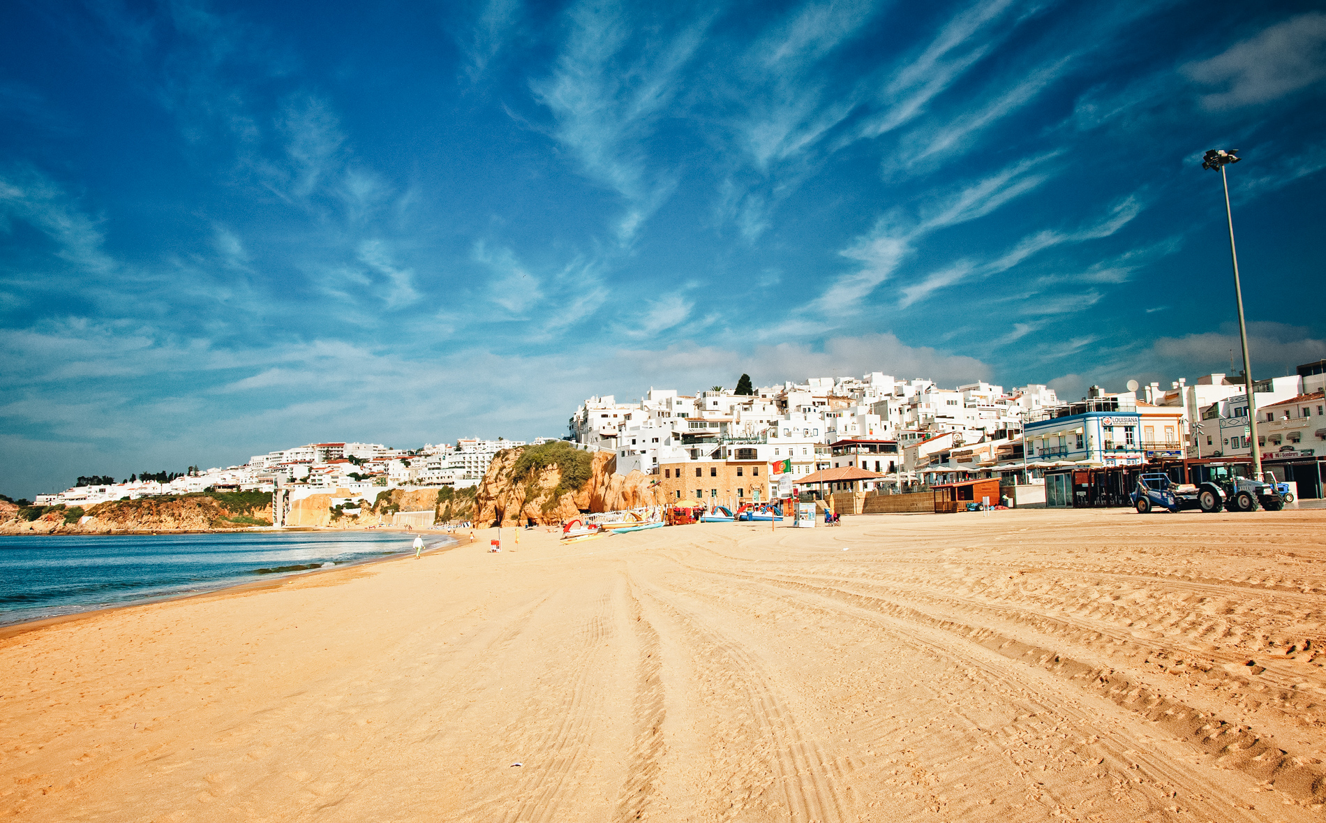 The Five Best Beaches in the Algarve in Southern Portugal | Omio | Omio
